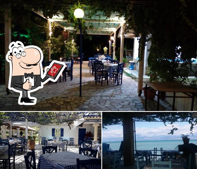 Alexandros Taverna, Roda, Roda Beach - Restaurant reviews