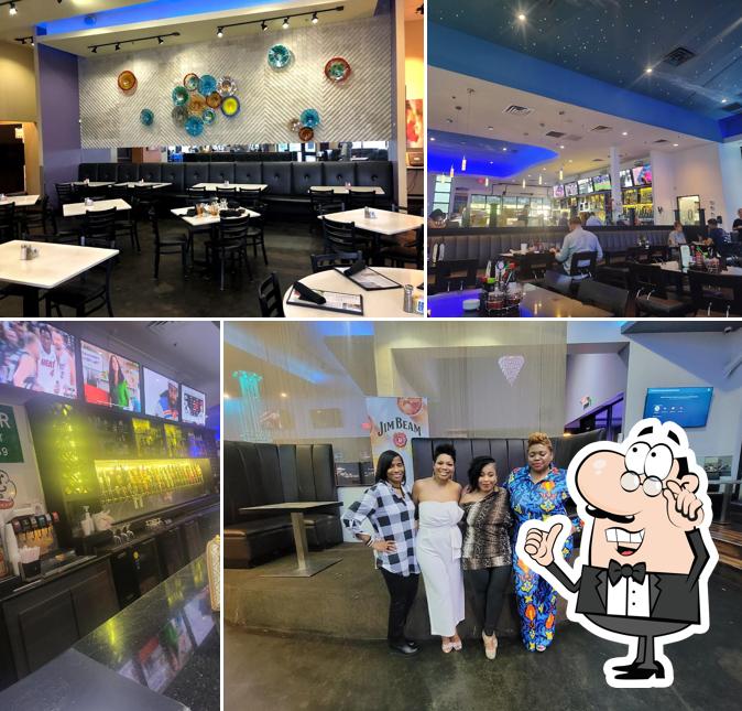 The Village at Ballpark in Arlington - Restaurant reviews