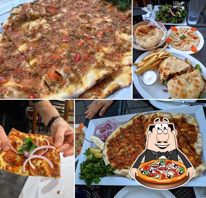 Zizi's Cafe in Chicago - Restaurant menu and reviews
