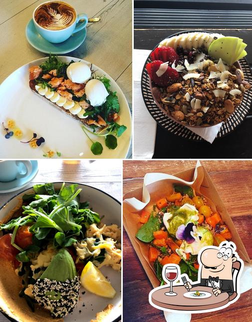 Double Barrel Kitchen, Mermaid Waters - Restaurant menu, prices and reviews