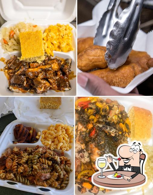 Gee's Caribbean Style in Cincinnati - Restaurant menu and reviews