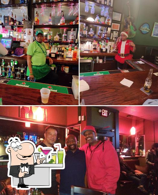 Vivian's Lounge, Troy - Restaurant menu, prices and reviews