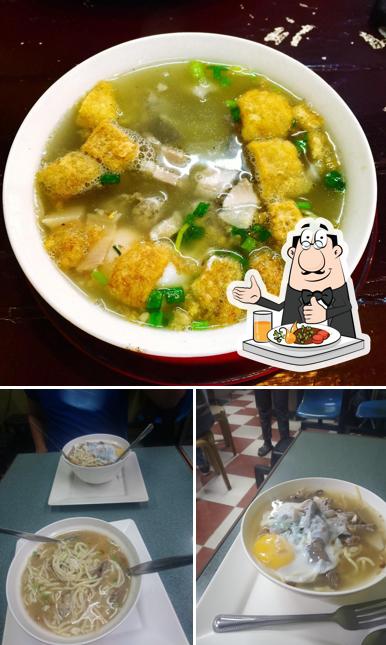 La Paz Batchoy De Manila restaurant, Manila - Restaurant reviews