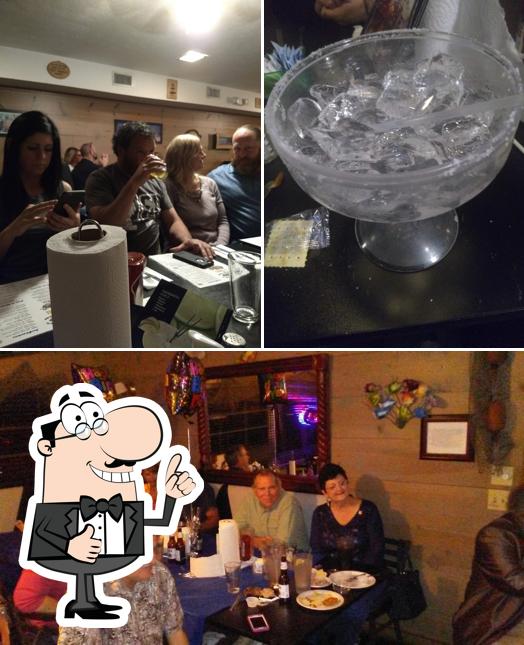 Aw Shucks, Montgomery - Restaurant menu, prices and reviews