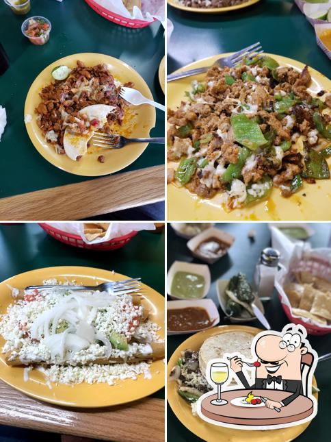 El Cometa - Taqueria El Autentico Taco Mexicano, 1613 N Zaragoza Rd in ...