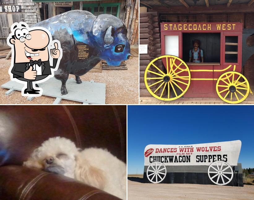 Fort Hays Chuckwagon Supper & Show, 2255 Fort Hayes Dr in Rapid City ...