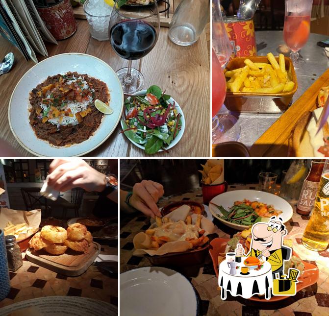 Revolución de Cuba Cardiff in Cardiff - Restaurant menu and reviews
