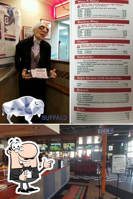 Imperial Pizza, 1035 Abbott Rd in Buffalo - Restaurant menu and reviews