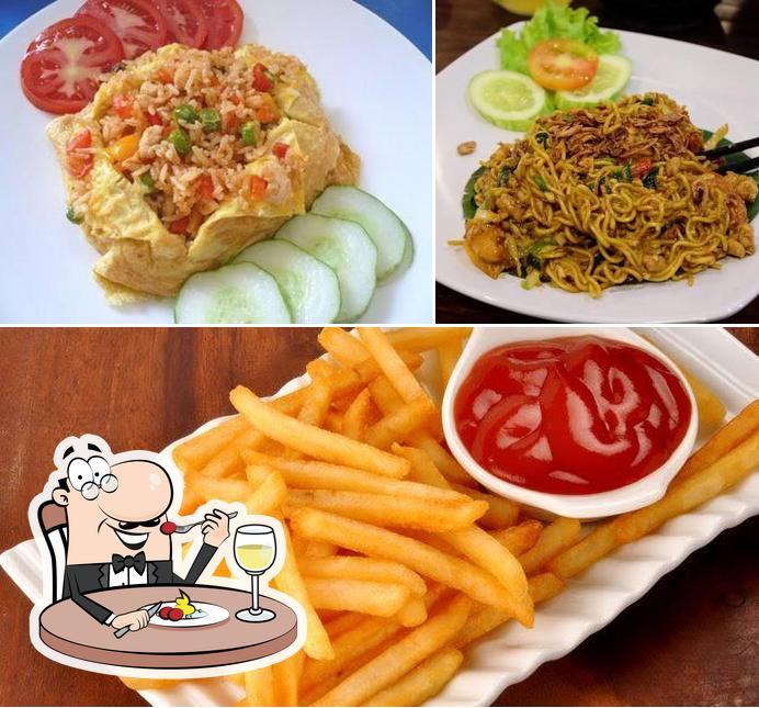 Wayang Cafe & Kuliner, Puji Mulyo - Opiniones del restaurante