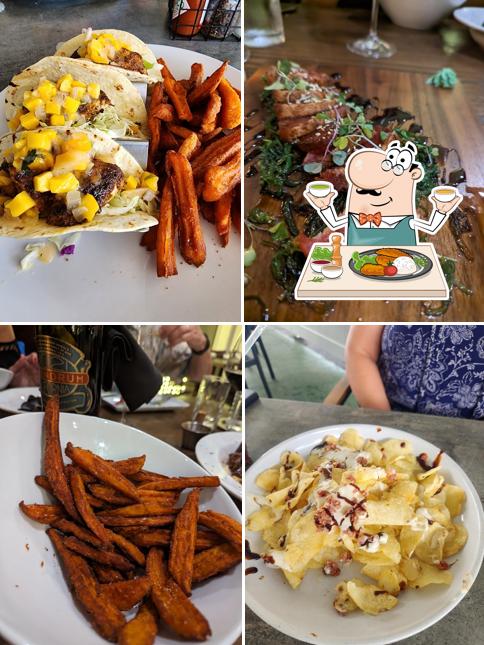 The Waverly Restaurant & Bar, Englewood - Restaurant menu, prices and ...