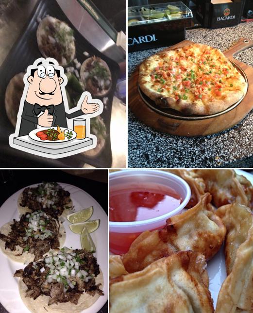 Elixir Bar & Grill, Sacramento - Restaurant menu, prices and reviews