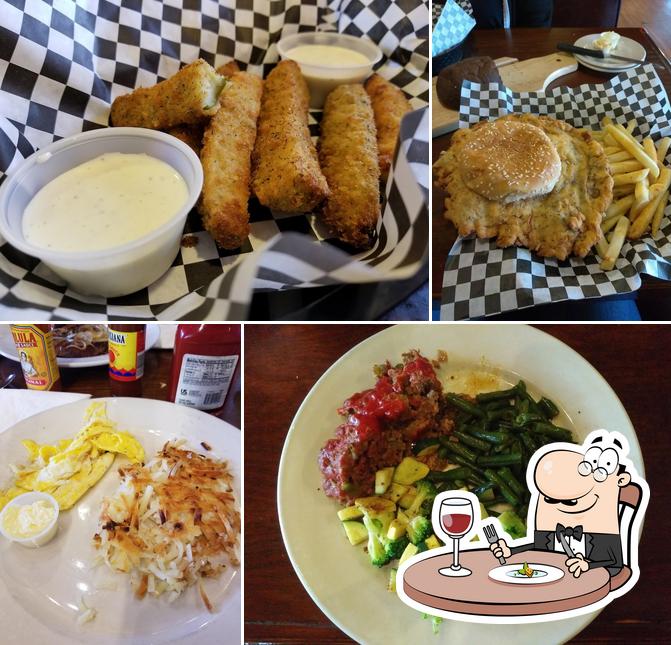 Pickles: America's Grill, Moore - Restaurant menu, prices and reviews