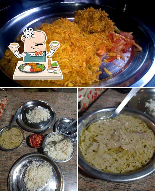Wazwan, New Delhi, INA - Restaurant menu, prices and reviews