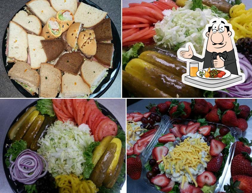 Dilly Deli, Auburn Hills - Restaurant menu, prices and reviews