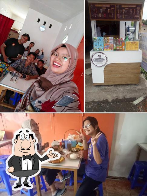 Akur Boba, Soto Ayam & Garang Asem Mbahman Khas Semarang restaurant ...