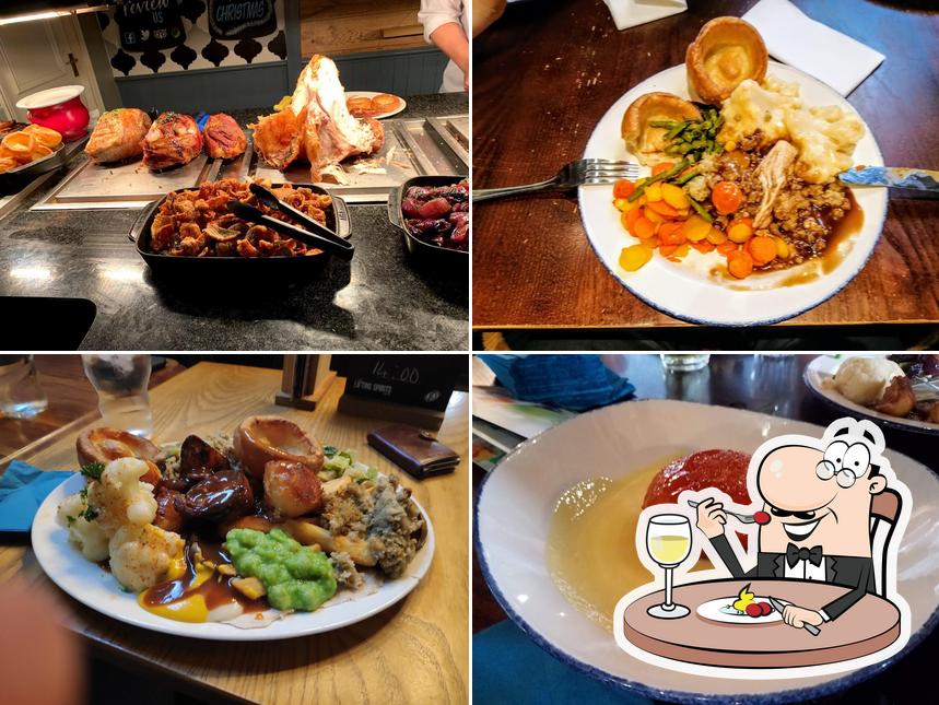 The Old Moat House, Luton - Restaurant menu, prices and reviews
