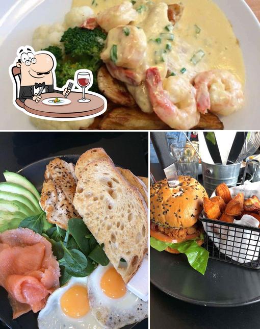 Cassandra's on Queen, 60 Queen St in Saint Marys - Restaurant menu and ...