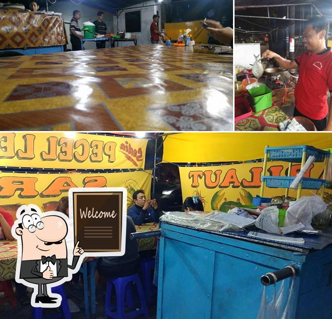 Restaurante Sari Laut Cak Aris Khas Lamongan, Surabaya - Opiniones del ...