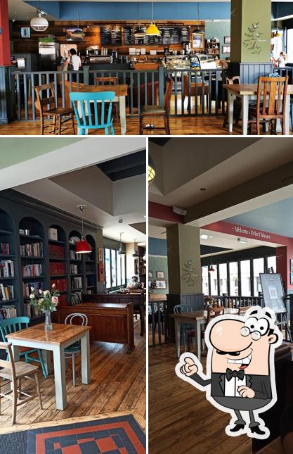 Coffee#1 Warwick in Warwick - Restaurant menu and reviews