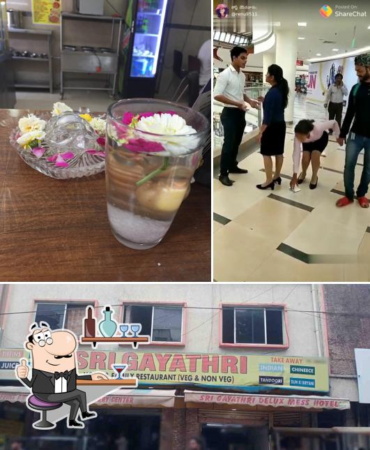 SRI Gayatri Hotel, Hyderabad, 3-4-306/A/1 - Restaurant reviews