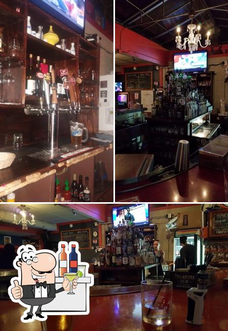 The Righteous Room, 2142 Johnson Ferry Rd NE in Brookhaven - Restaurant ...