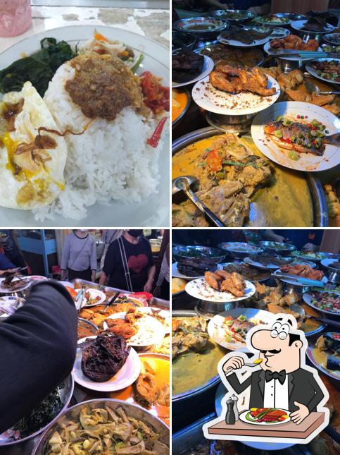 Nasi Kapau Hj. Erni restaurant, Central Jakarta - Restaurant reviews