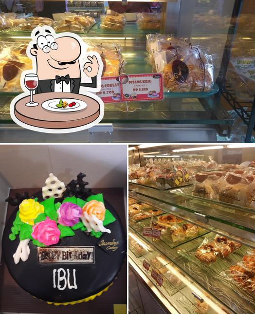 Jasmine Cakery Katamso (Cake & Bakery), Yogyakarta - Restaurant reviews
