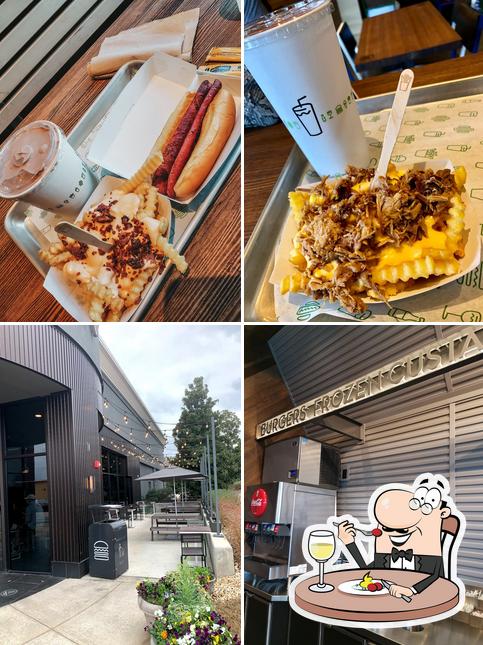Shake Shack Birmingham in Birmingham - Restaurant menu and reviews
