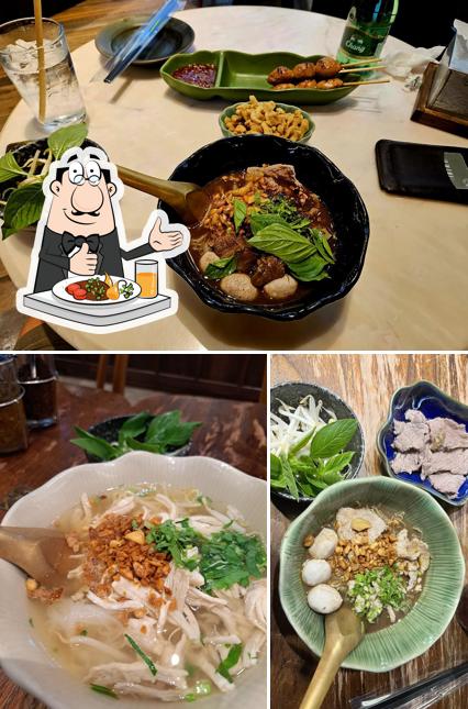 THONG SMITH SIAMESE BOAT NOODLES restaurant, Bangkok - Restaurant reviews