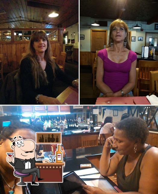 Red Bridge Tavern, East Providence - Restaurant menu, prices and reviews
