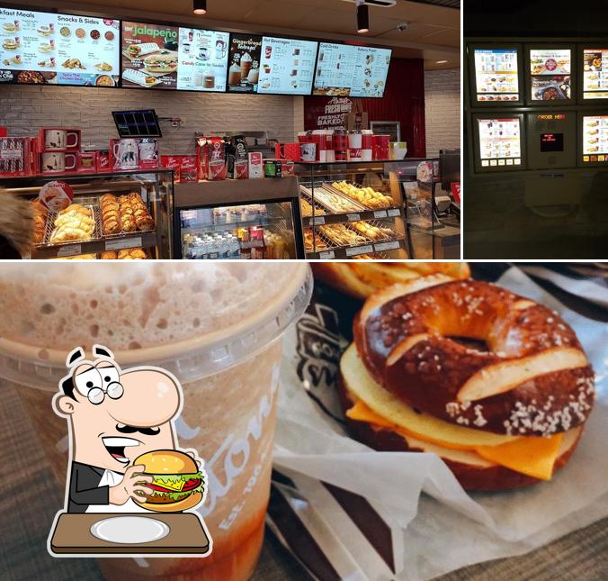 Tim Hortons, 855 Mulock Dr in Newmarket - Restaurant menu and reviews