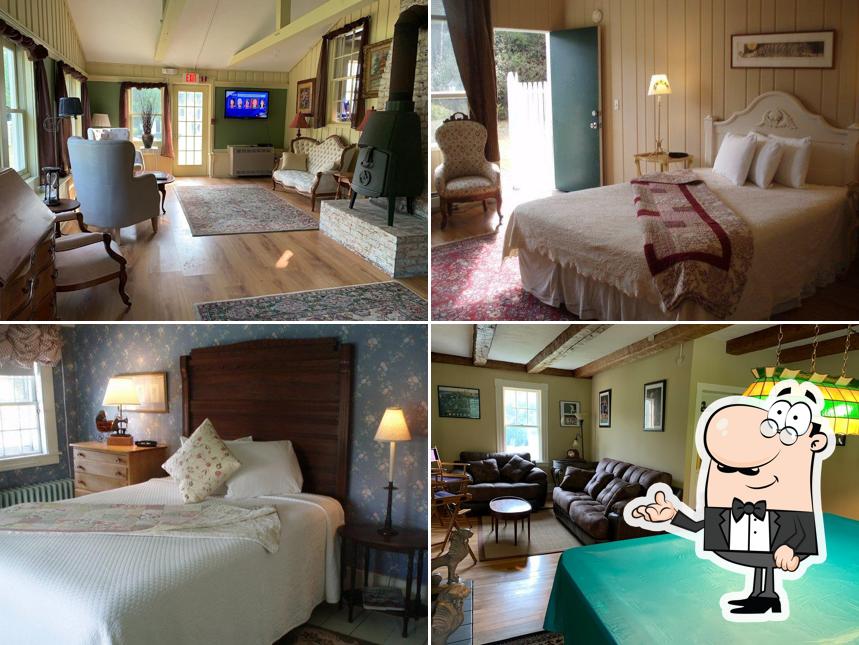 Top 2 restaurants with chocolate chip cookies in Franconia, New ...