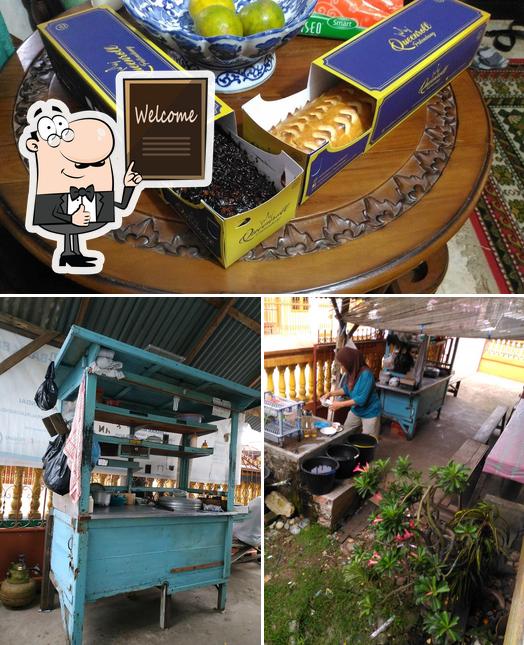 Tekwan dan Model Bi Atik Taman Bacaan restaurant, Palembang ...