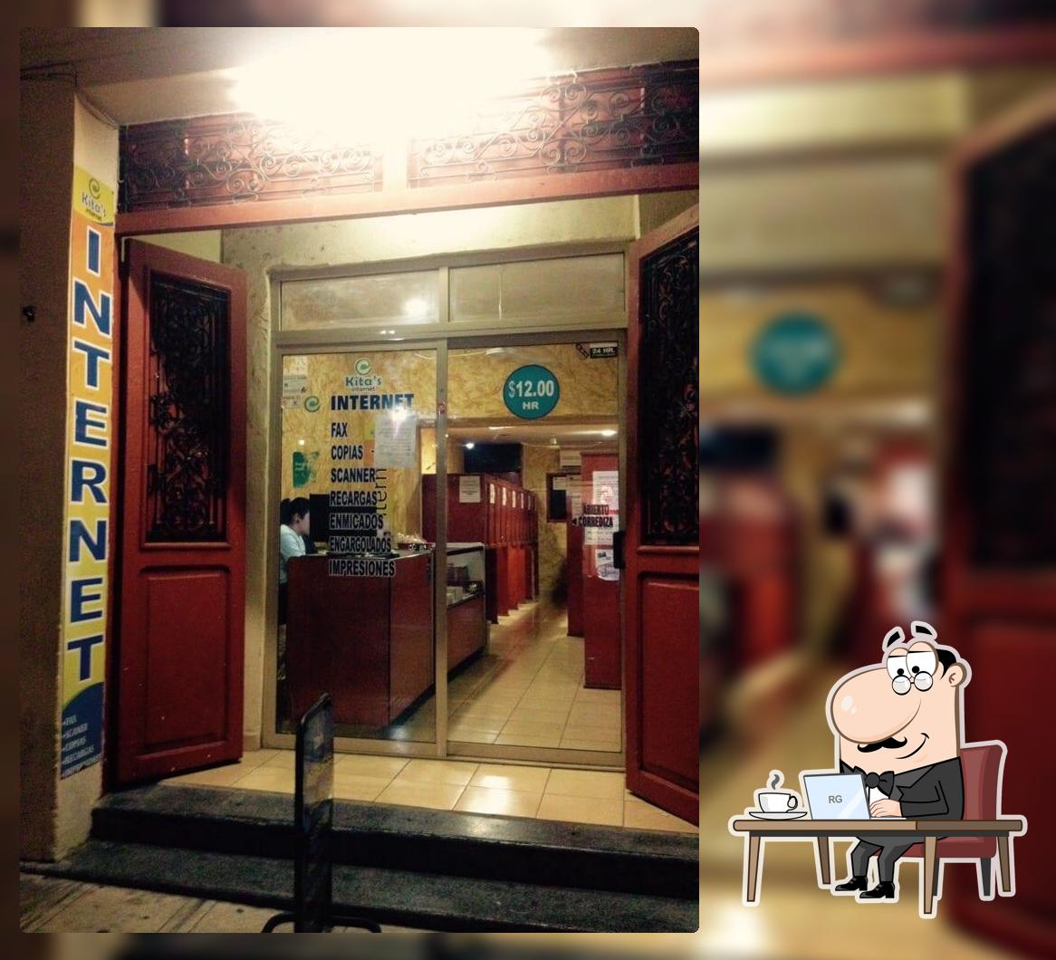 Kita's Internet cafe, Merida - Restaurant reviews