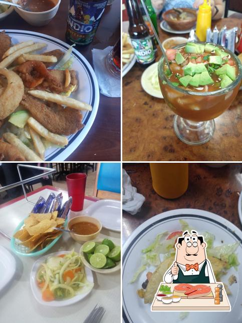 Mariscos El Calamar Sucursal Eloy Cavazos, Guadalupe - Menú del ...