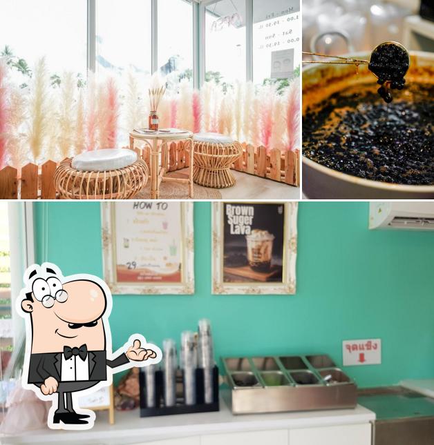 Dek-cha สาขาหลัก - วงเวียนบางแสน, Huai Kapi - Restaurant menu, prices ...
