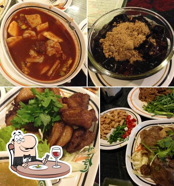 Pathe restaurant, Bangkok, 507 Ratchawithi Rd - Restaurant reviews
