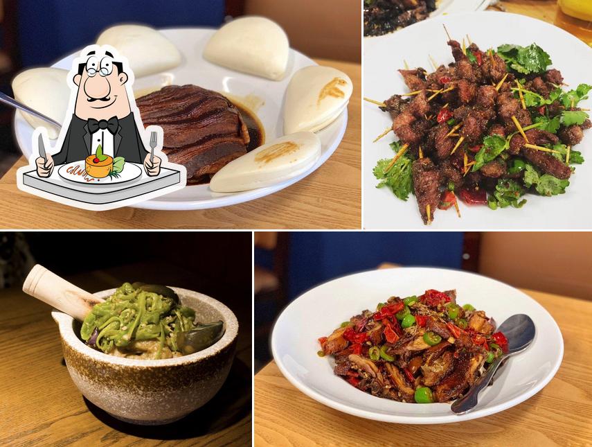 Shi Qu Restaurant in Edmonds - Restaurant menu and reviews