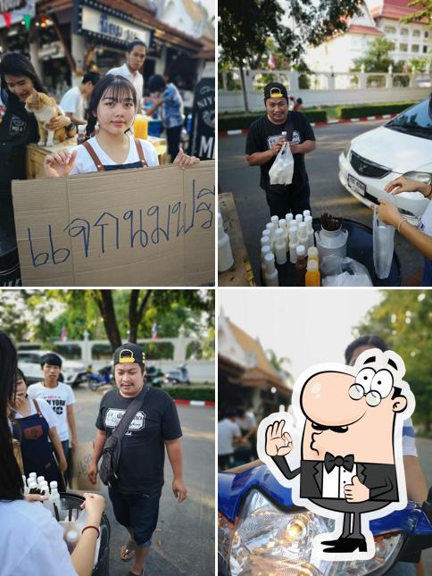 Niyom Nom นิยม นม ริมแม่น้ำน่านพิษณุโลก desserts, Phitsanulok ...
