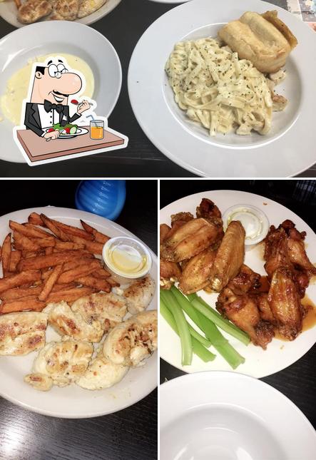 Paparoni's Pizzeria & Grill in Gaston - Restaurant menu and reviews