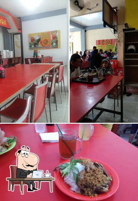 Bebek Sinjay A. Yani restaurant, Surabaya, Ruko Grand Ahmad Yani Blok ...
