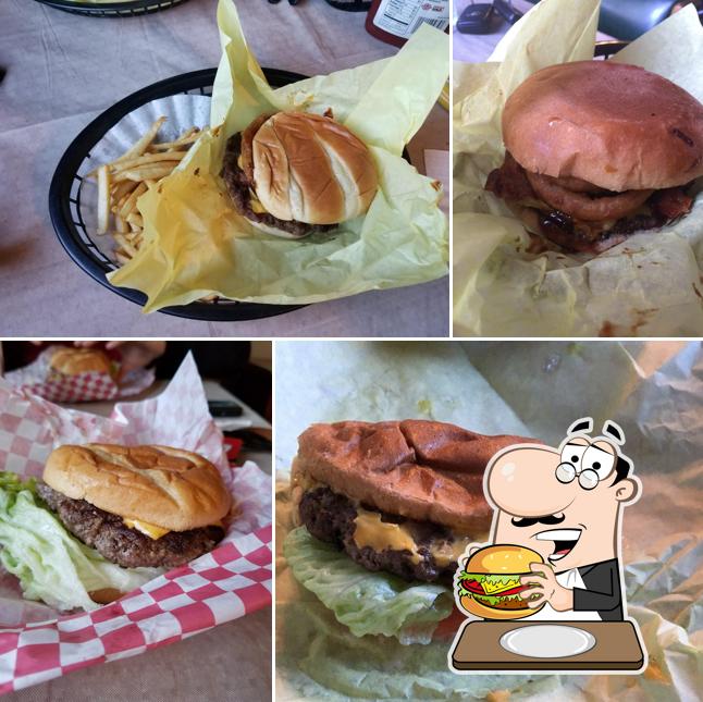 Yellow Jacket Eatery, Trinity Center - Restaurant menu, prices and reviews