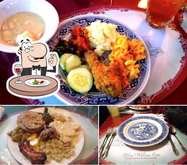 Blue Willow Inn Restaurant & Gift Shop in Social Circle - Restaurant ...