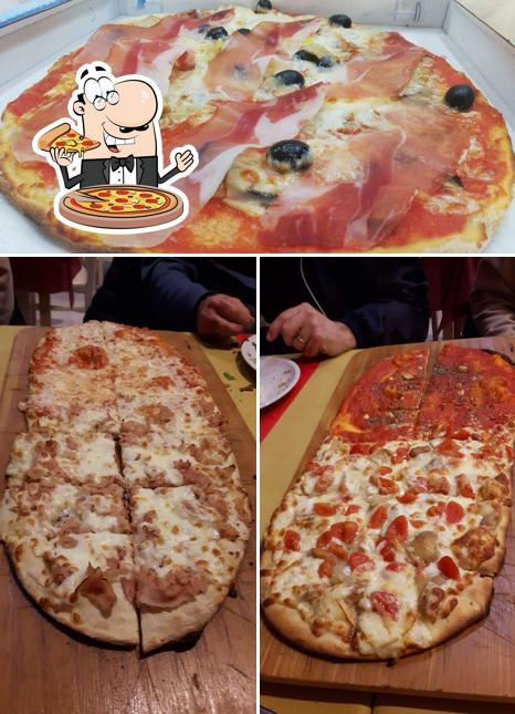 Pizzeria Prestige, Municipio Roma X, Piazza di Santa Monica ...