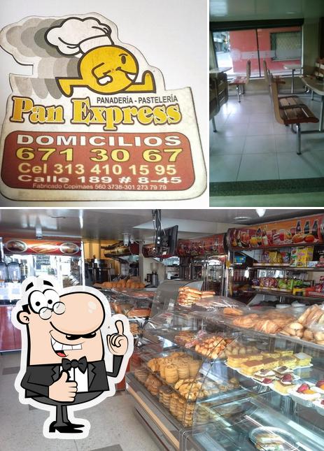 Panadería Pastelería Pan Express, Bogotá, Cl. 189 #8-45 - Restaurant ...