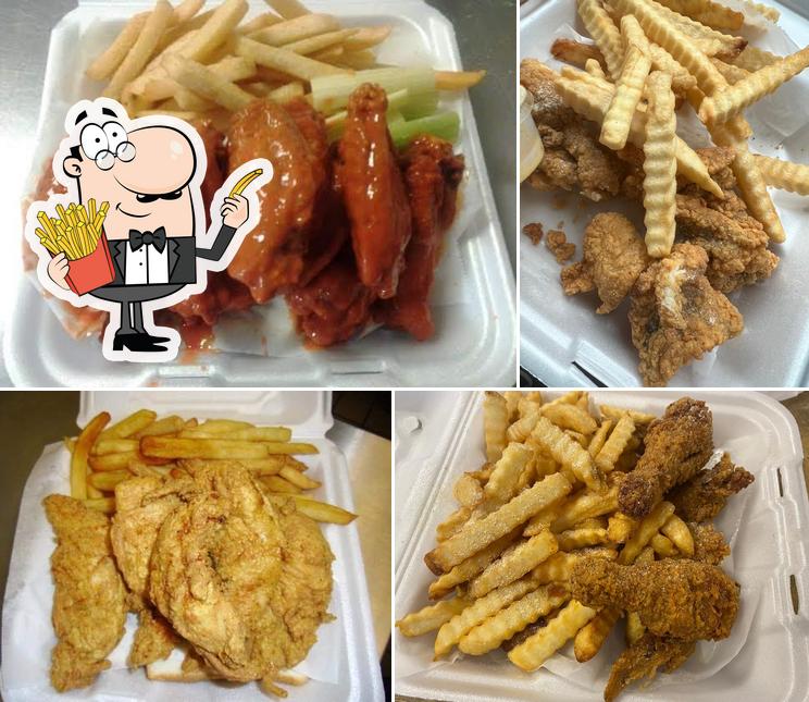 Sharks Fish & Chicken Chicago Style byron in Byron - Restaurant menu ...