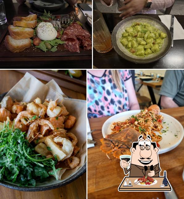 Best restaurants in Mermaid Waters Shopping Village Mall - Restaurant Guru