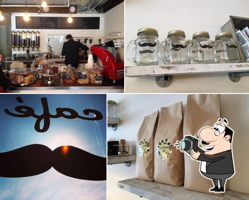 Moustache Café in Montréal - Restaurant reviews