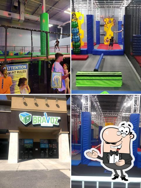 Bravoz Entertainment Center in Jacksonville - Restaurant reviews