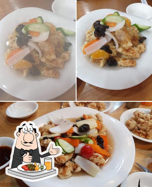동회루, Donghae-si - Restaurant menu, prices and reviews